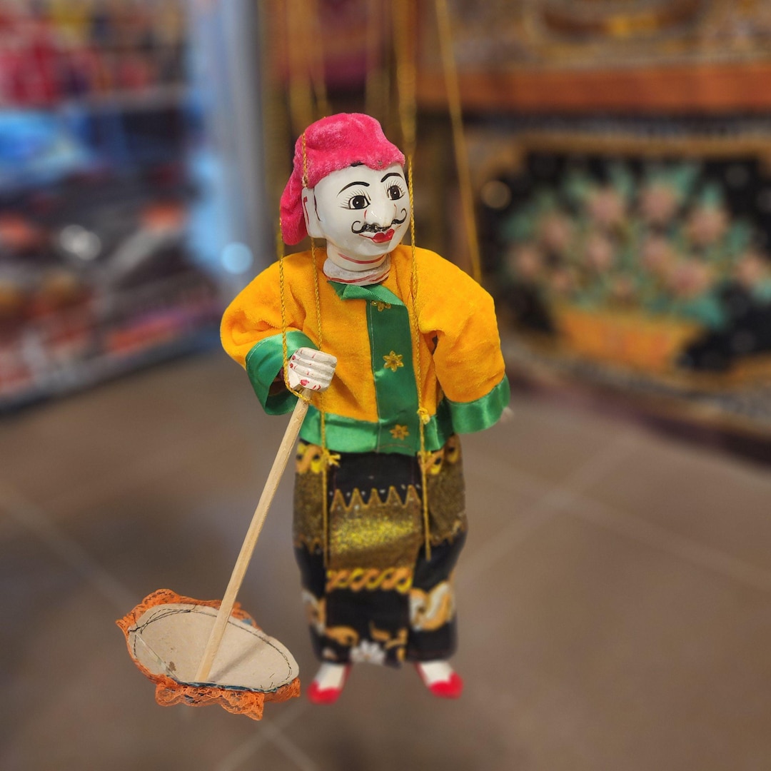 Traditional Burmese Puppet in Longyi & Headwrap – Handmade Myanmar Yoke ...