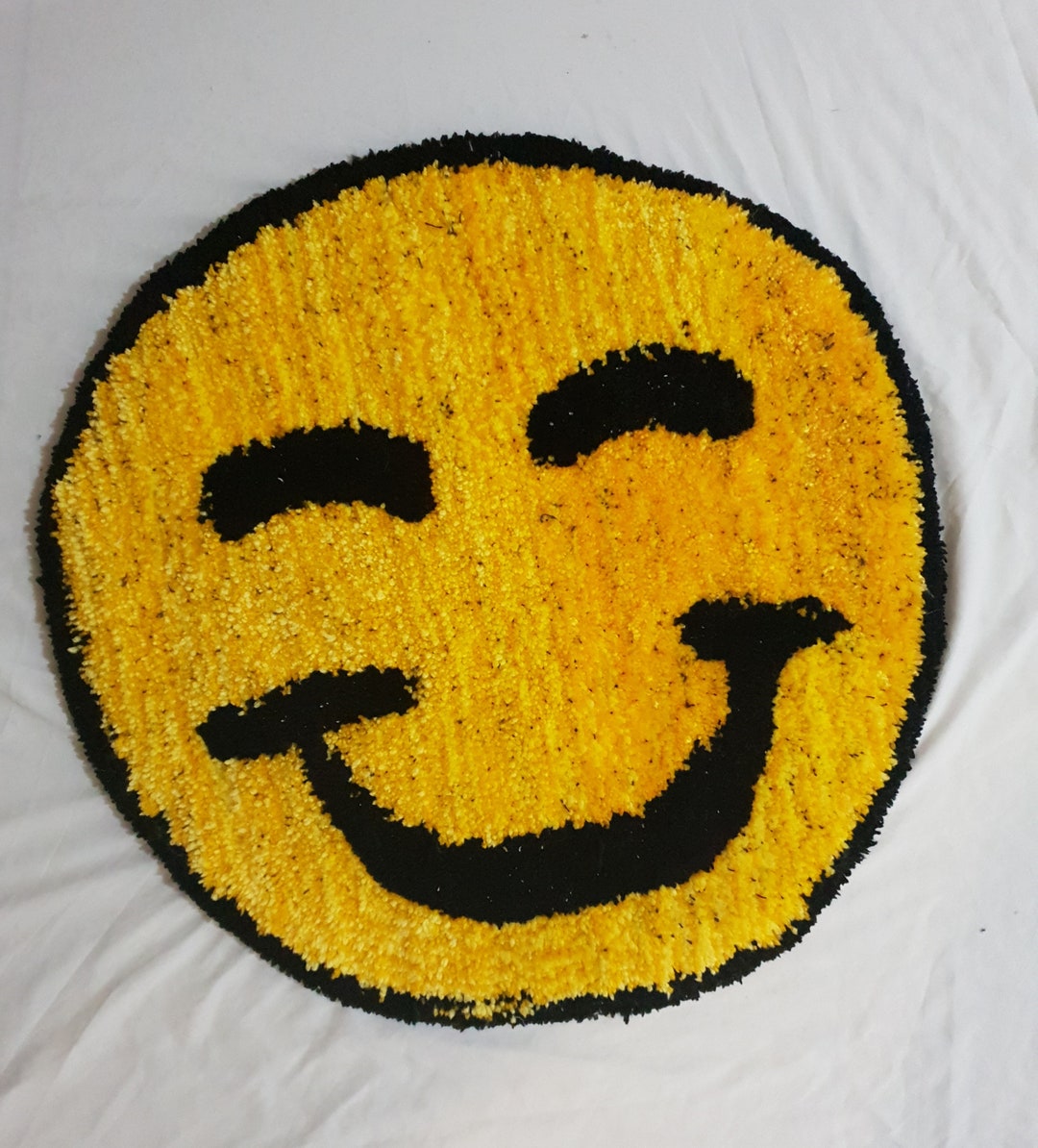 Smiley Face Tufted Rug - Etsy