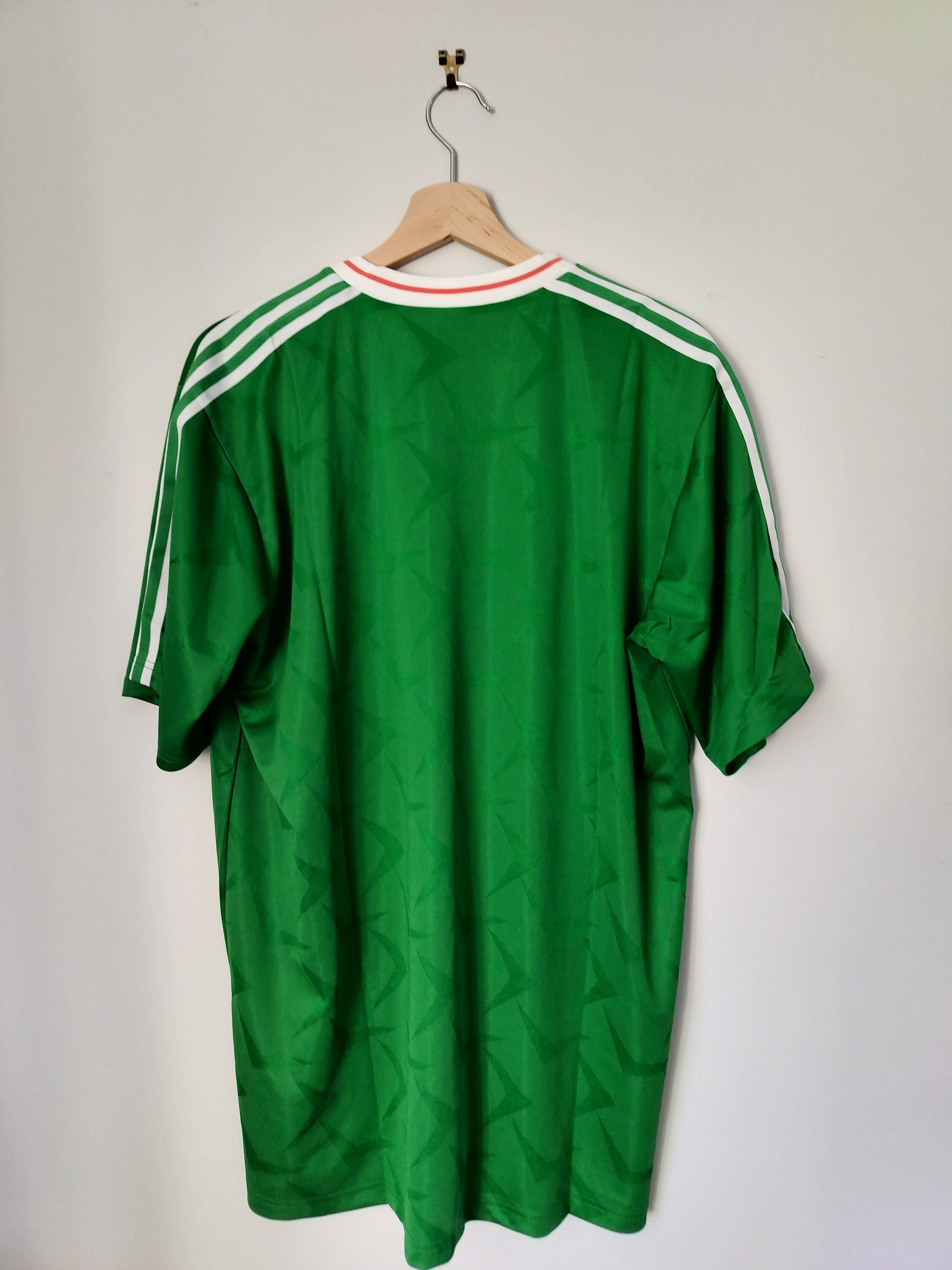 Ireland 1990 Retro Football Shirt - Etsy