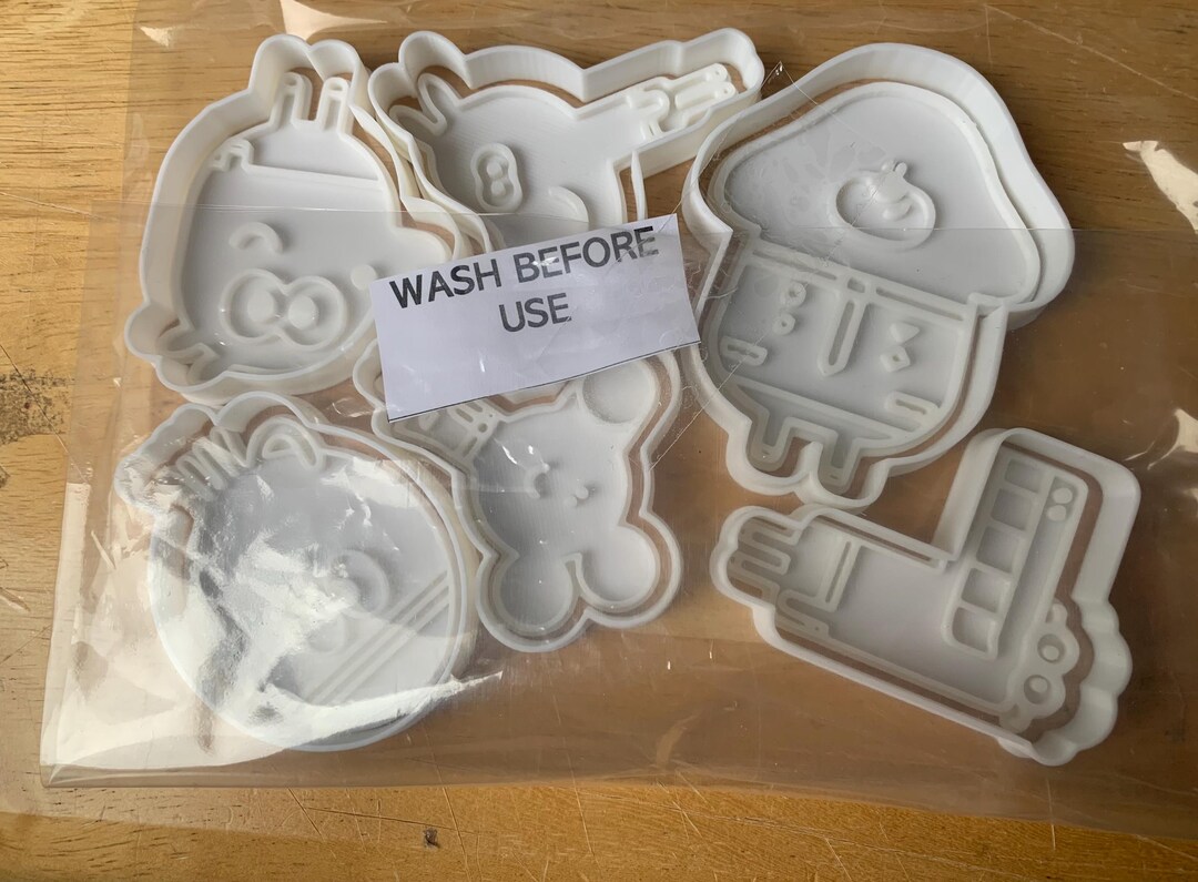 Duggee Cookie Cutters Set off 6 - Etsy