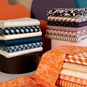 Art Gallery Duval Fat Quarter Bundle 18 Fat Quarters Modern Fat Quarter Bundle Suzy Quilts ...