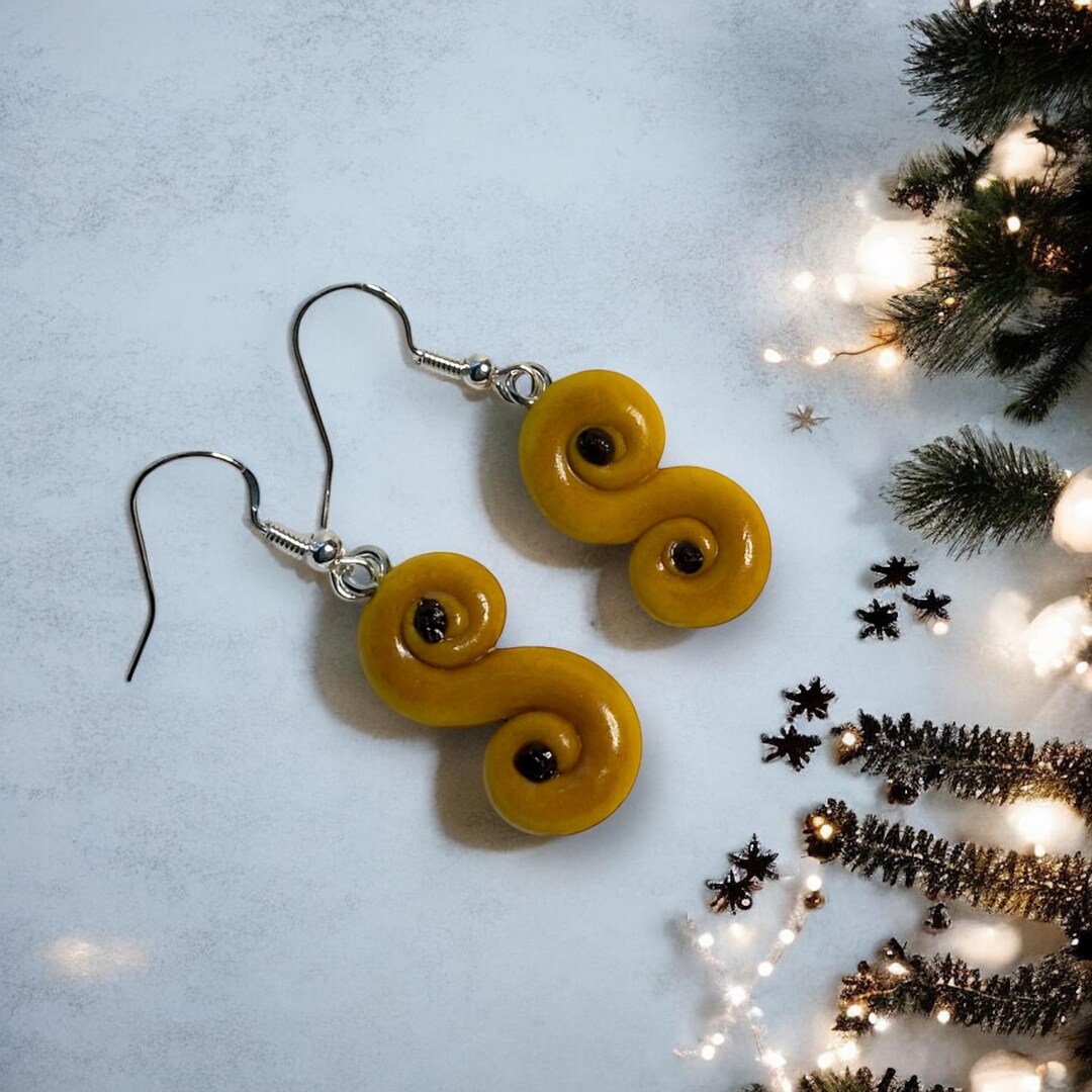 Lussebulle | Saffron Bun | Swedish Fika | Christmas | Handmade Dangles ...