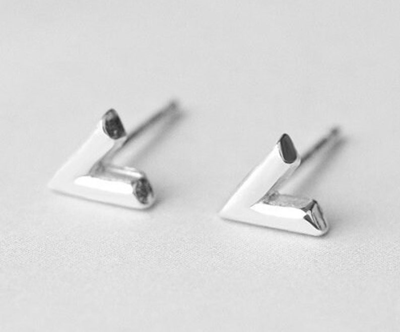 925 Sterling Silver V-shaped Stud Earring , Tiny Silver V Letter Stud ...