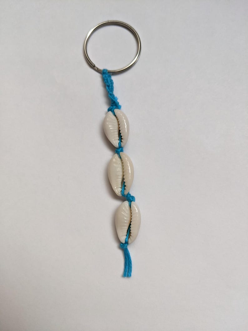 Keychain, Cowrie Shell Keychain, Beach Keychain, Coastal Keychain ...