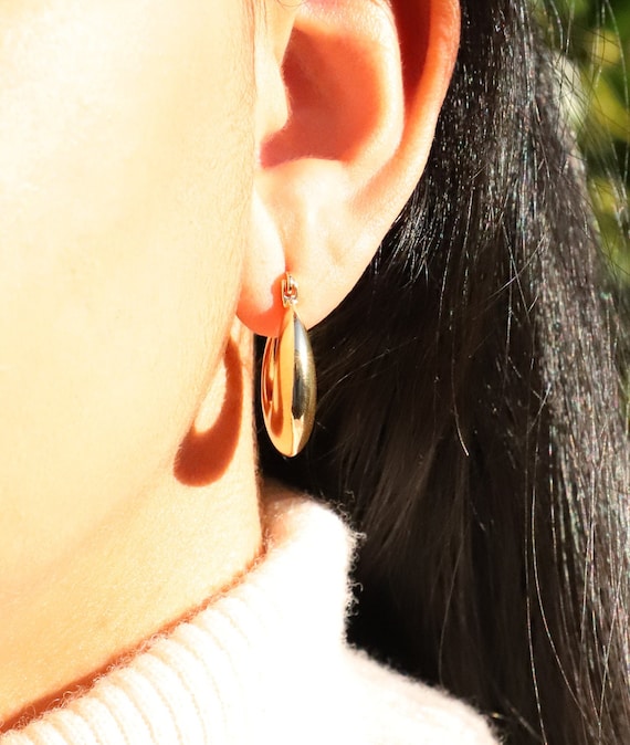 Old fashioned hoop earrings store