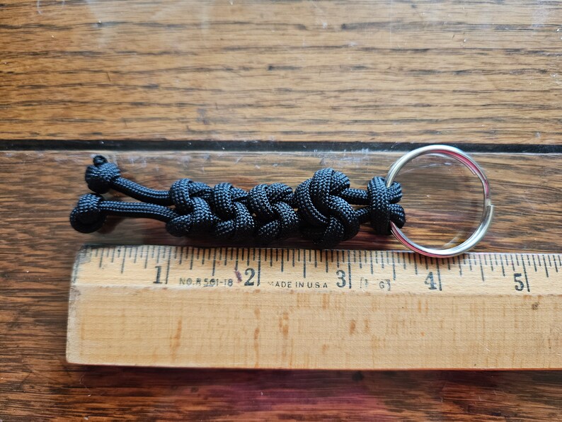 Black Paracord Keychain With Split Ring, Macrame Paracord Zipper Pull ...