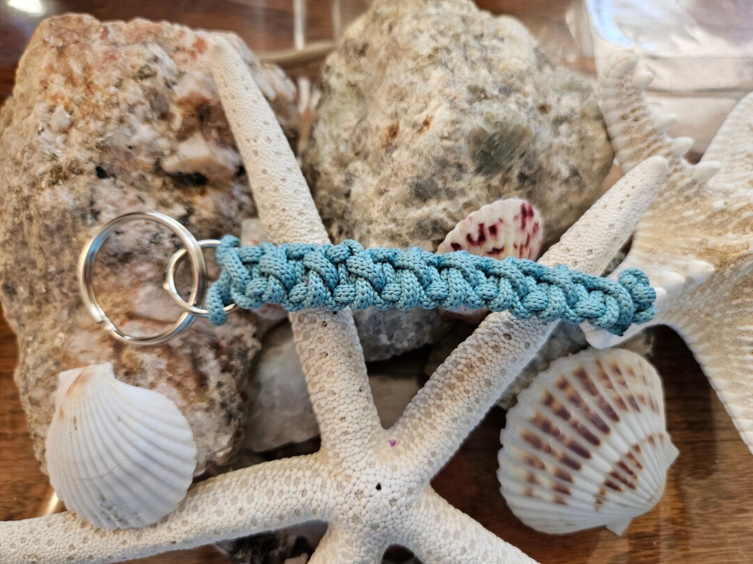 Paracord Keychain With Split Ring, Sage Green Macrame Keychain ...