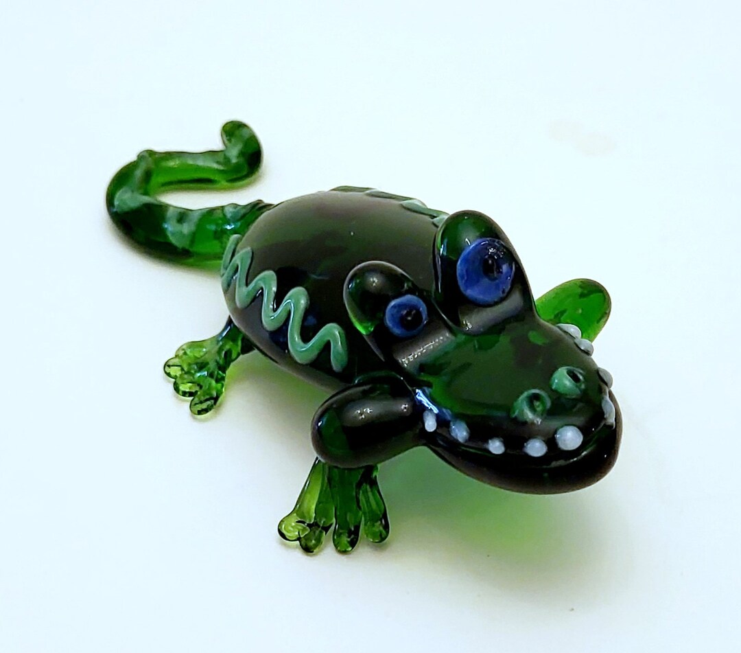 Green Lizard / Crocodile / Alligator Art Glass Figurine - Etsy