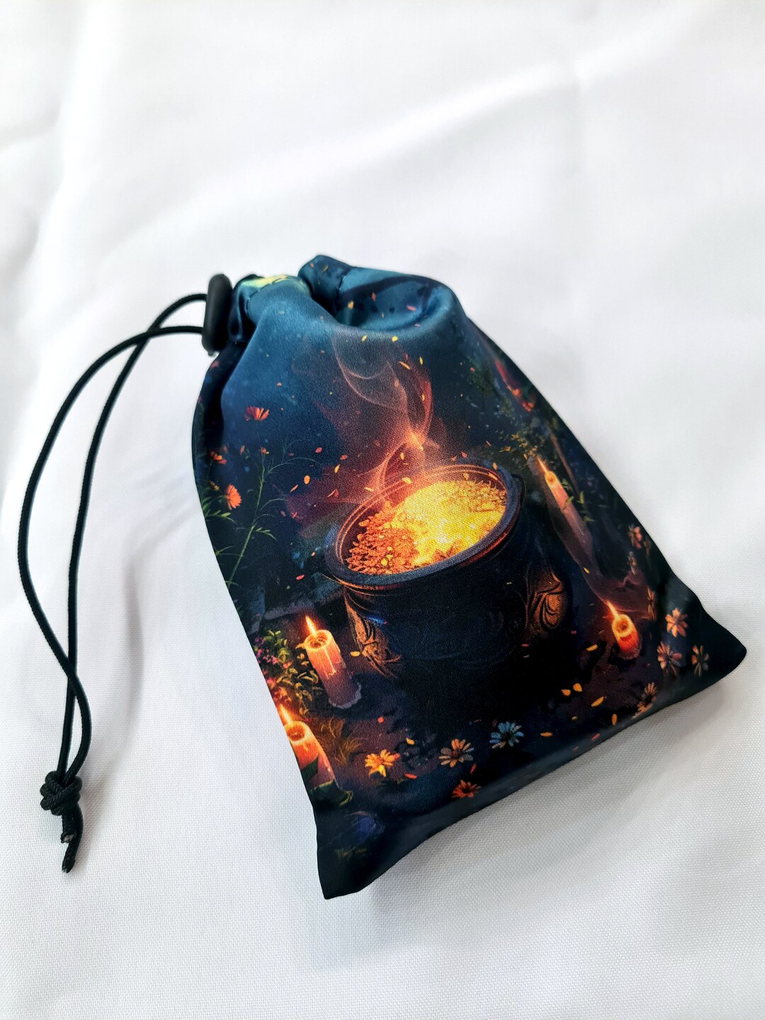 Tarot Card Bag Witch's Cauldron, Tarot Pouch Satin, Drawstring Pouch ...