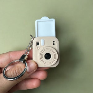 Customizable Mini Camera Keychain With Your Favorite Photo ...