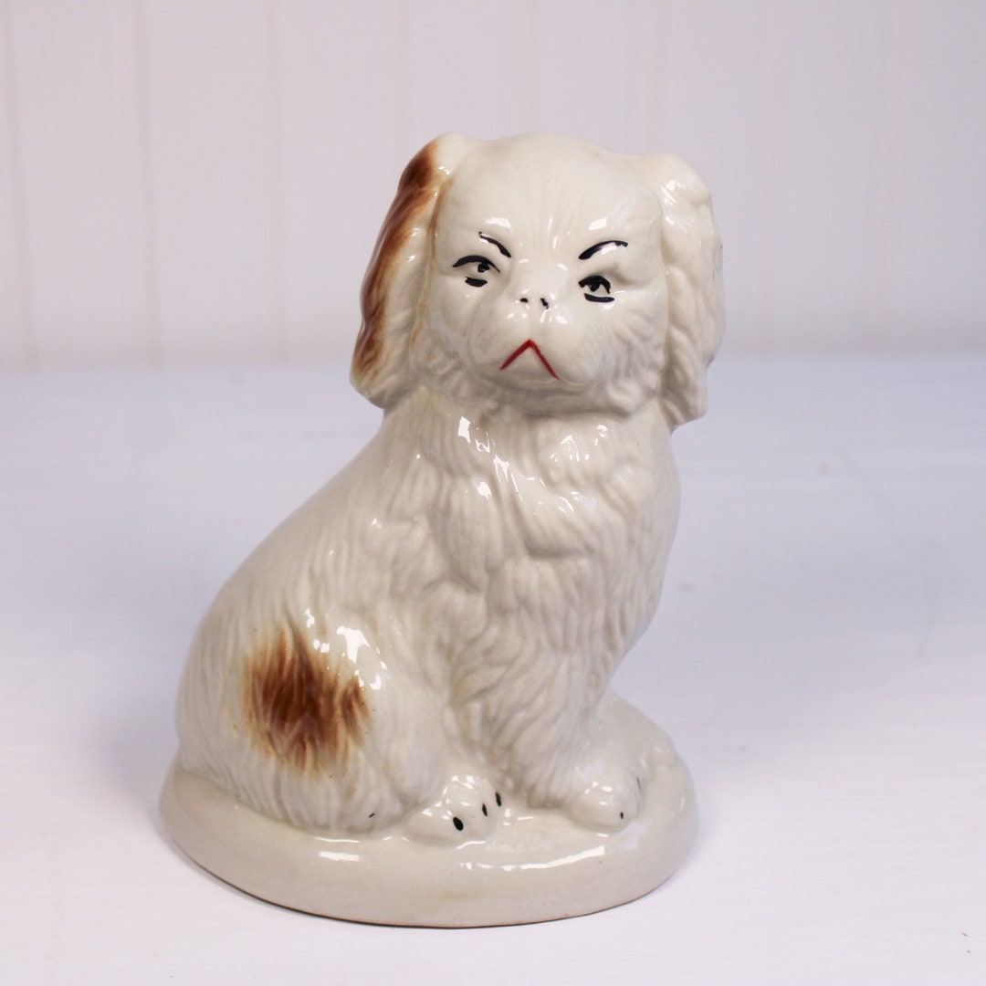 Vintage White Large King Charles Cavalier Spaniel Dog Figurine Sitting ...