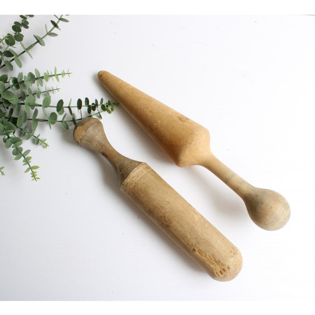 Set of 2 Vintage Primitive Carved Wooden Utensil Tools Round and Pointy ...