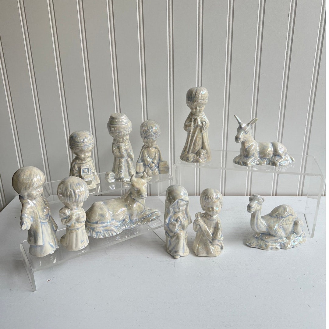 Vintage Nativity Set Iridescenct White Ceramic Glazed 11 Piece ...