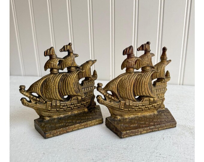 Vintage Set of Pirate Galleon Ship Cast Metal Gold Bookends | Nautical ...