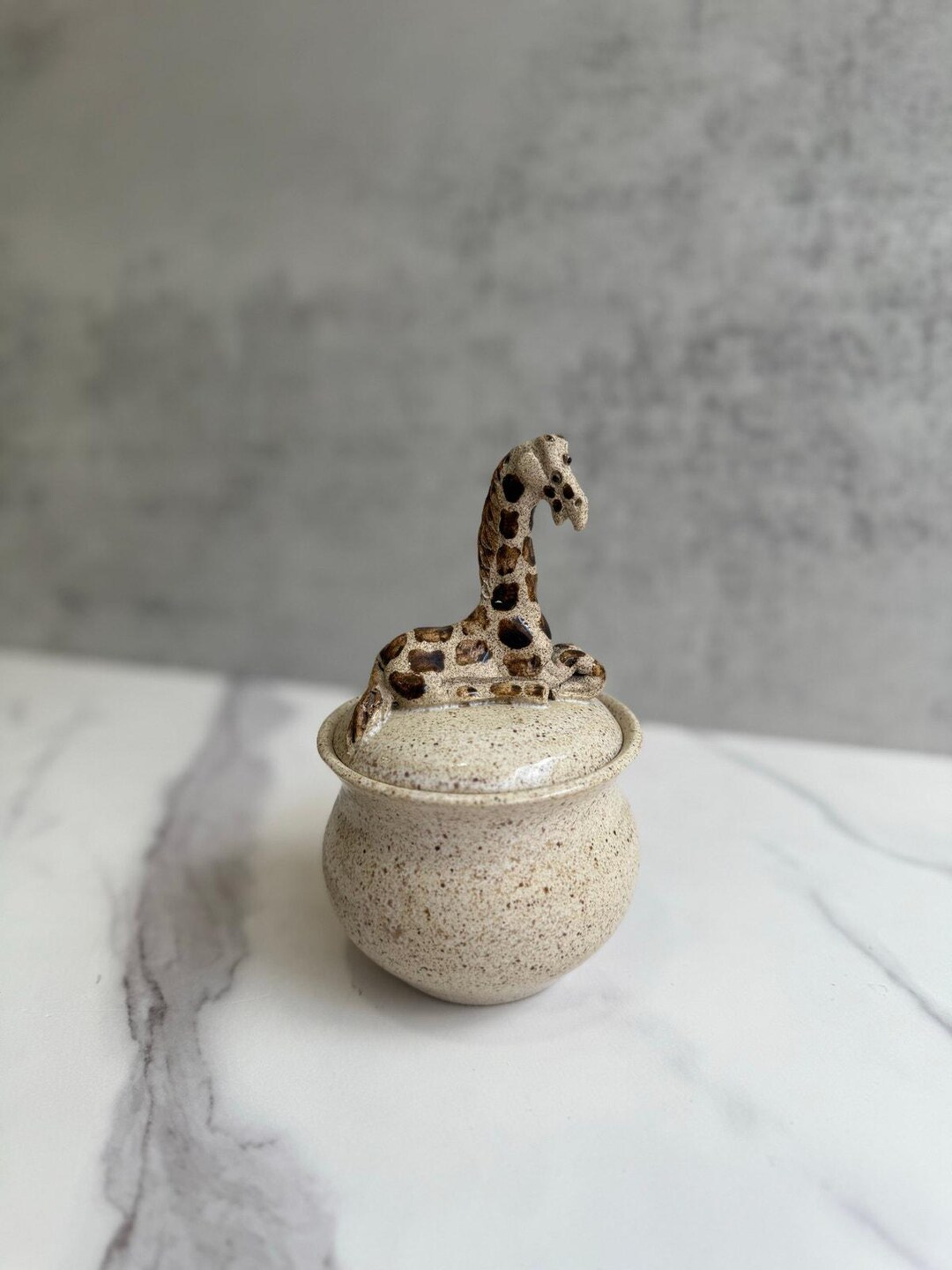 Studio Pottery Speckled Glaze Giraffe Lidded Trinket Dish | Handmade ...