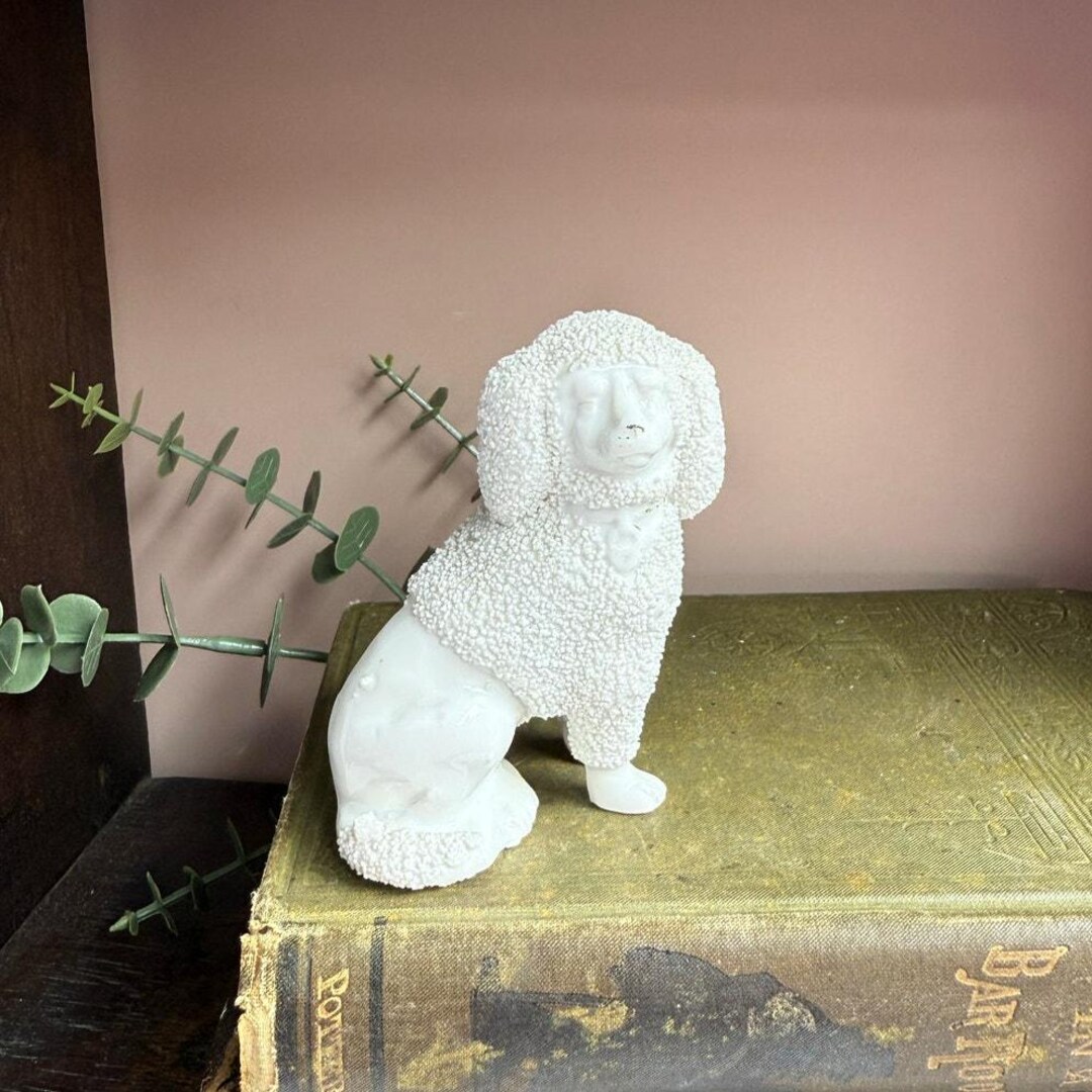 Vintage Antique Staffordshire Poodle Figurine | White Porcelain Dog ...