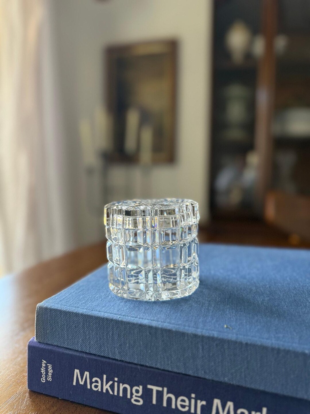 Vintage Crystal Glass Round Trinket Box With Lid | Cut Glass Vanity Jar ...