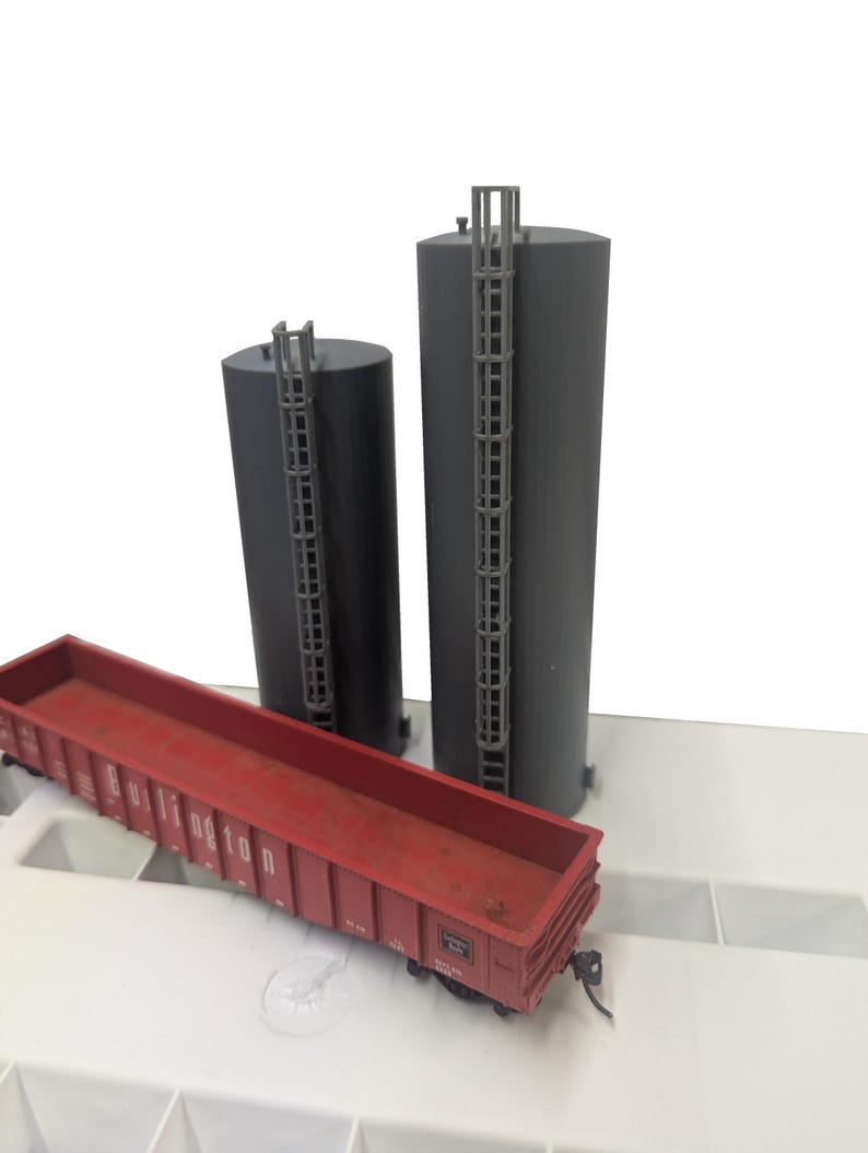 HO Scale Industrial Tanks Set of 2 - Etsy