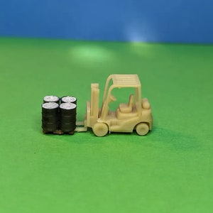9 N Scale Pallets With 55 Gallon Barrels on Them - Etsy