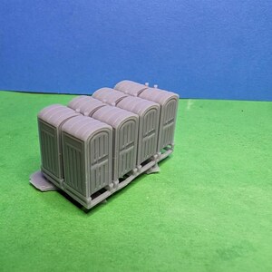 8 HO Scale Porta Pottys - Etsy