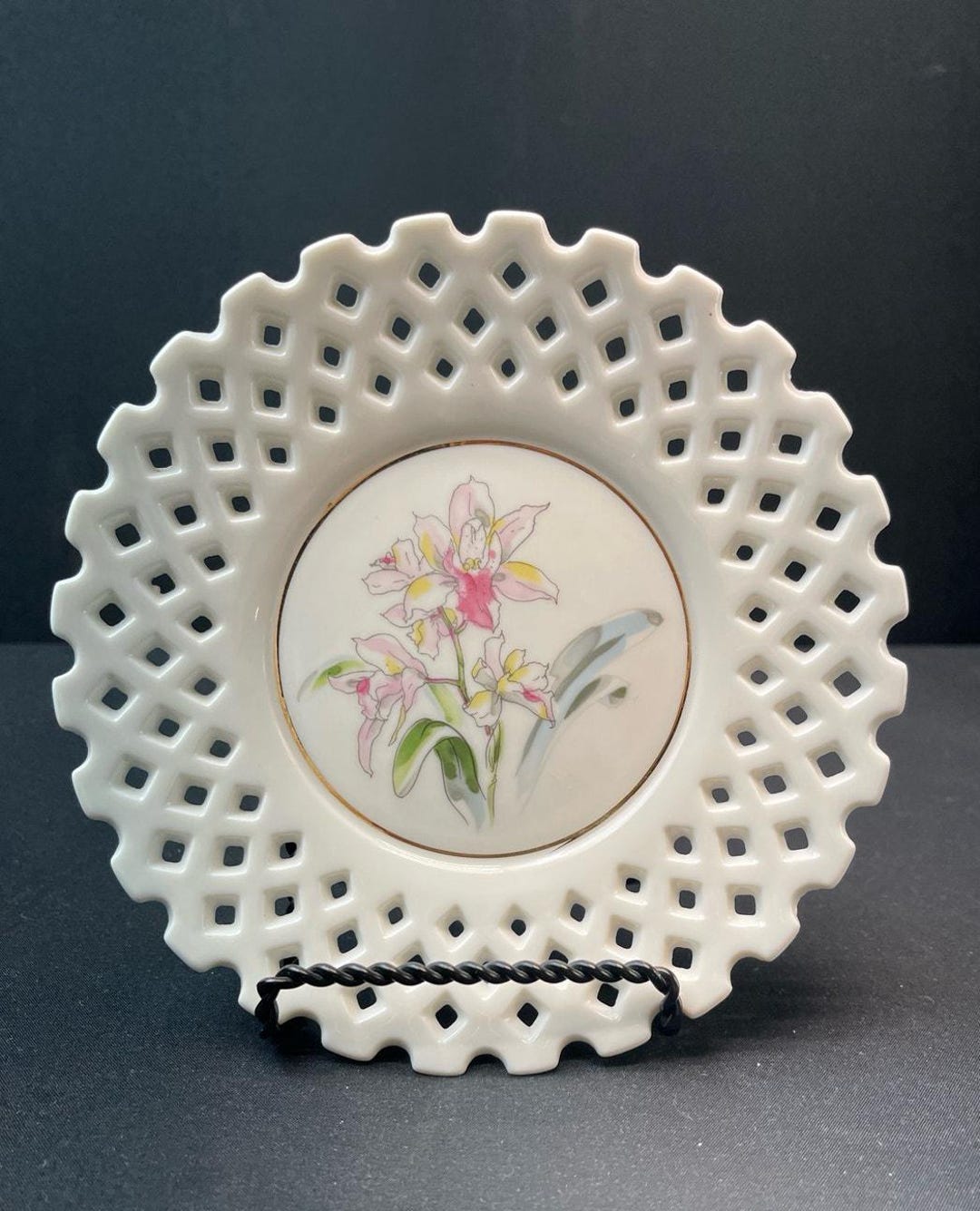 Vintage White Lattice-edged Plate With Pink Lilies | 6" Decorative ...
