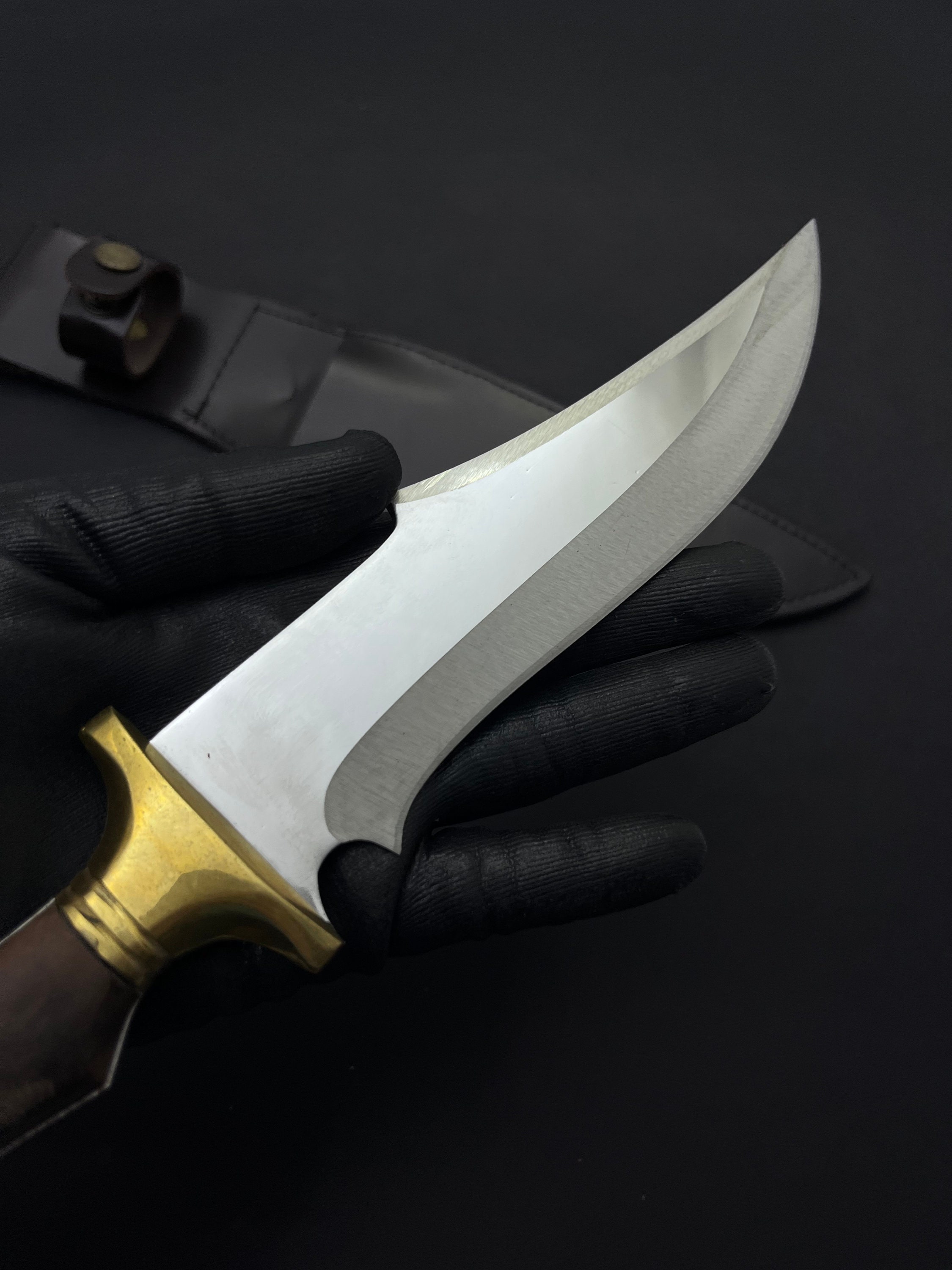 Handmade Wolf Head Hunting Knife Black Personalized Knife Engraved ...