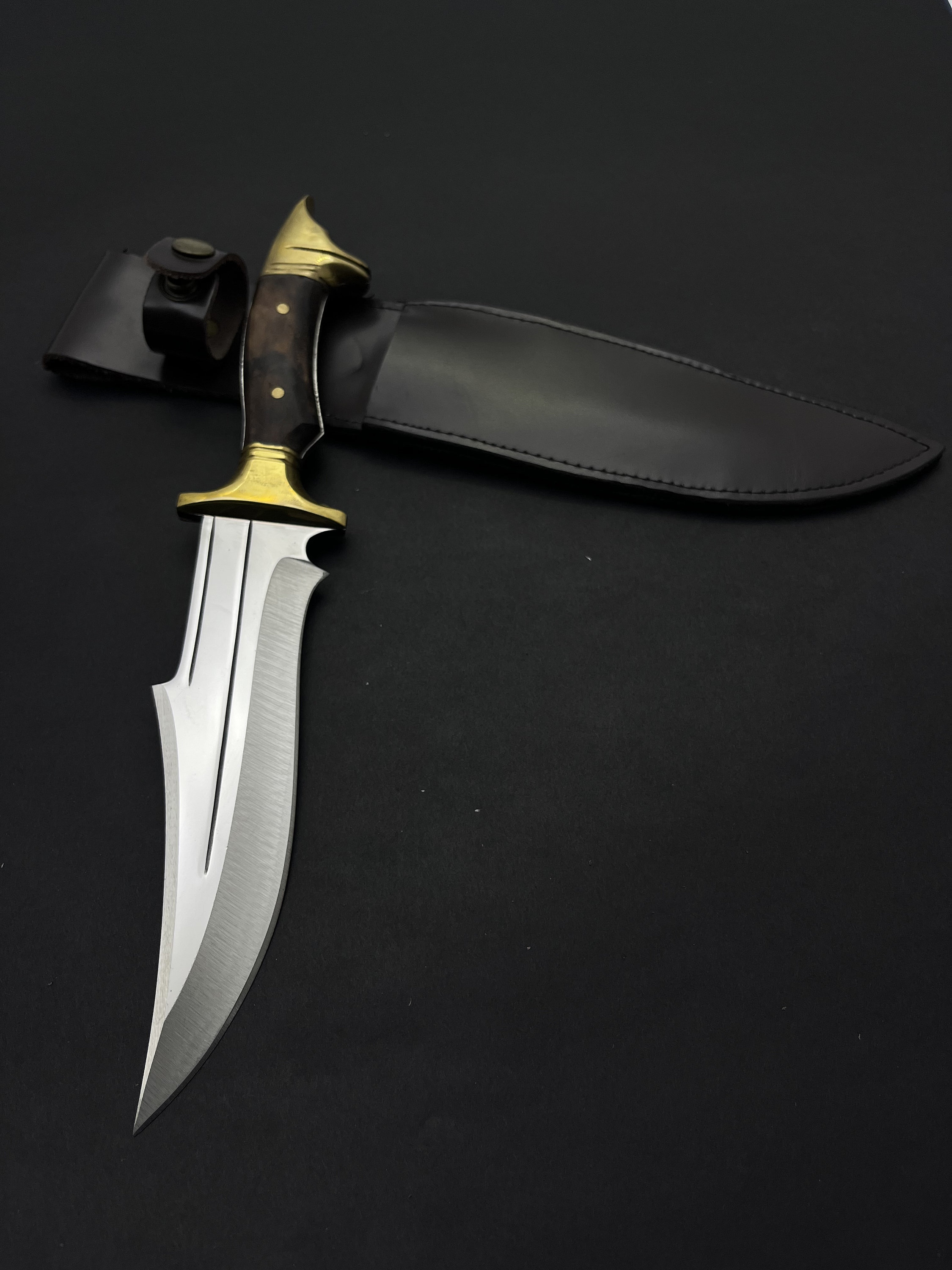 Handmade Wolf Head Hunting Knife Black Personalized Knife Engraved ...