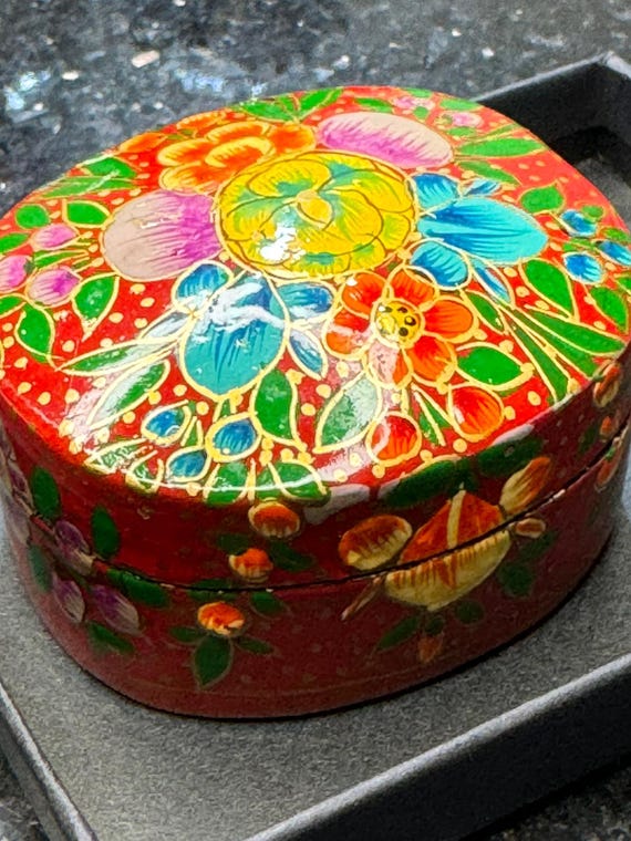 Vintage Kashmir Paper Mache Red Floral Lacquered Box - Gem