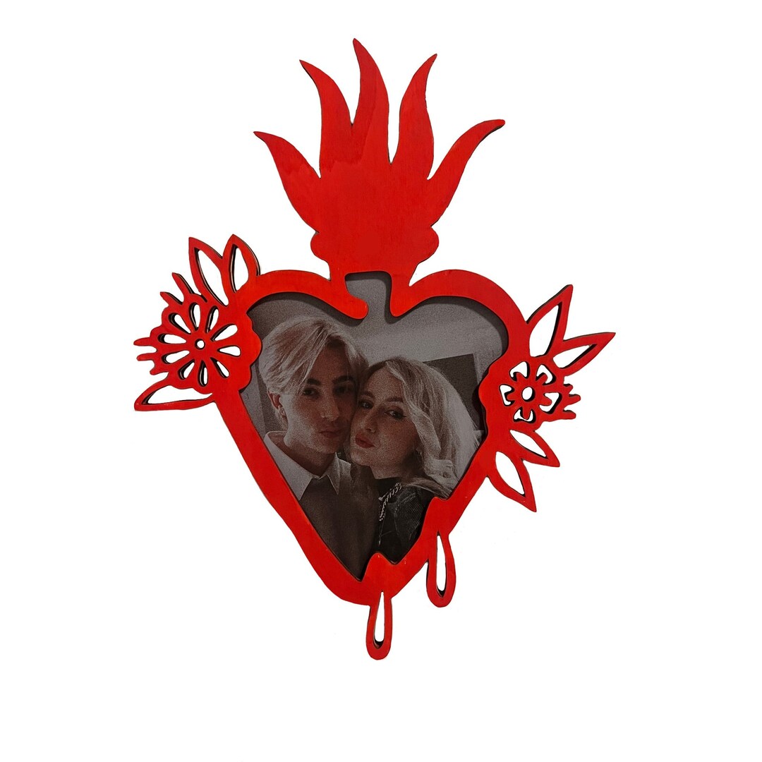 Heart Frame Old-school Tattoo for Pictures - Etsy UK