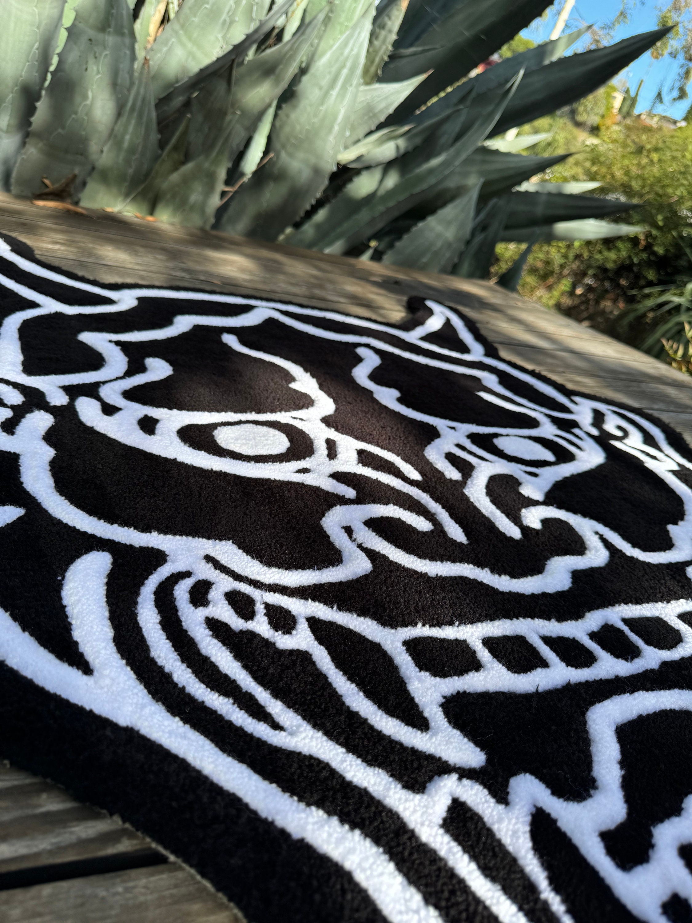 XL QC Hannya Rug - Etsy