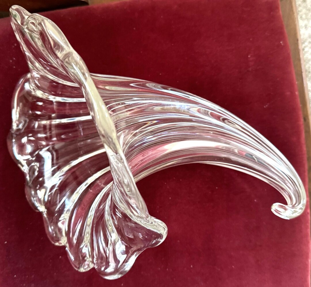 Vintage/antique Blown Glass Cornucopia Vase - Etsy