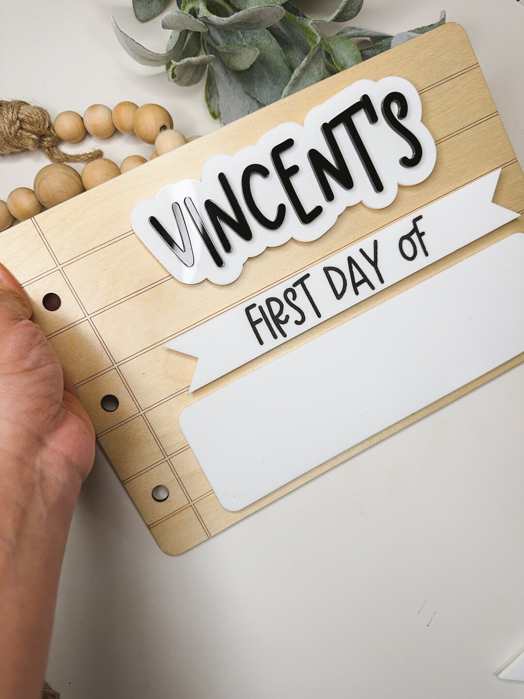 First Day Sign, School Photo Prop, Reusable Sign, First Day Board - Etsy