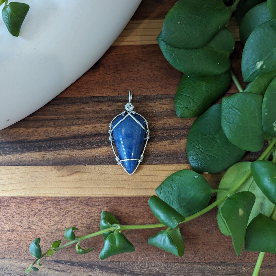 Trolleite Pendant - Etsy