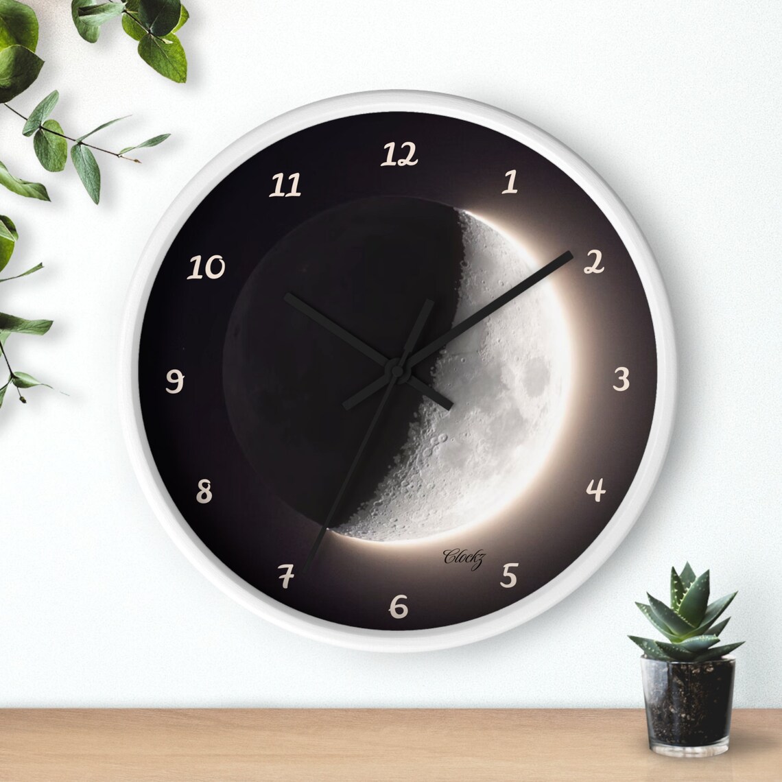 Planet Wall Clock Art Moon Design Wall Clock for Home Decoration and ...