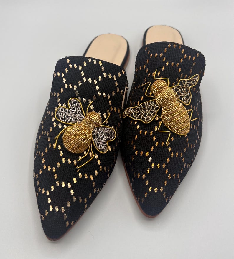 Embroidered Black Slippers, Pointed Mule, Short Heel Slipper, Hand-made ...