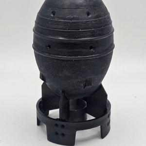 Fallout Mini Nuke Statue or Keychain - Etsy