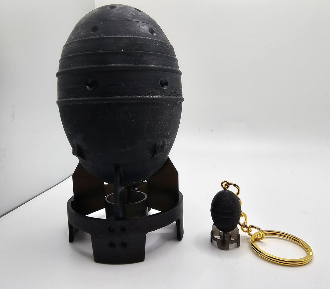 Fallout Mini Nuke Statue or Keychain - Etsy