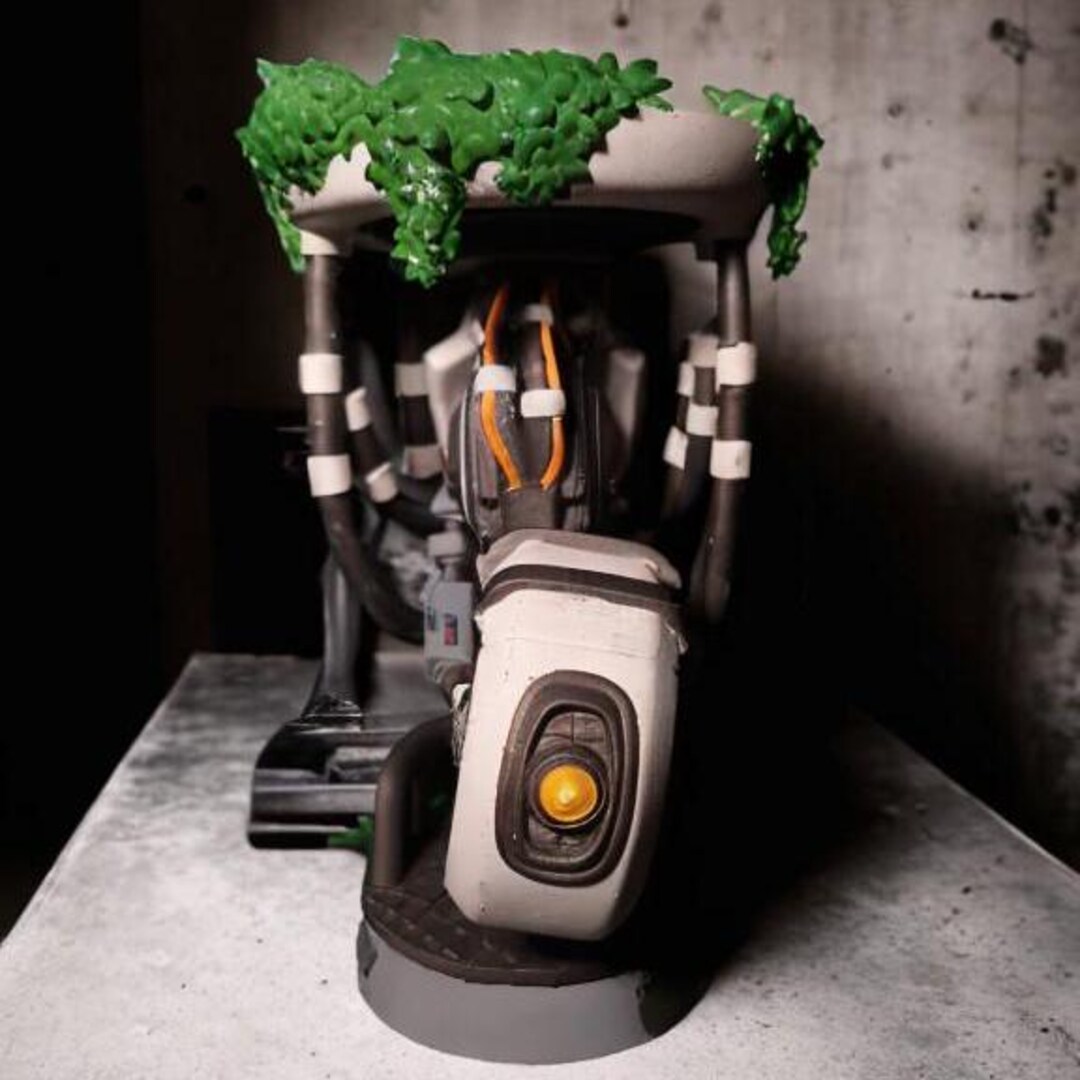 Glados Diorama Diorama Portal Abandoned Glados Diorama 13cm Hand ...