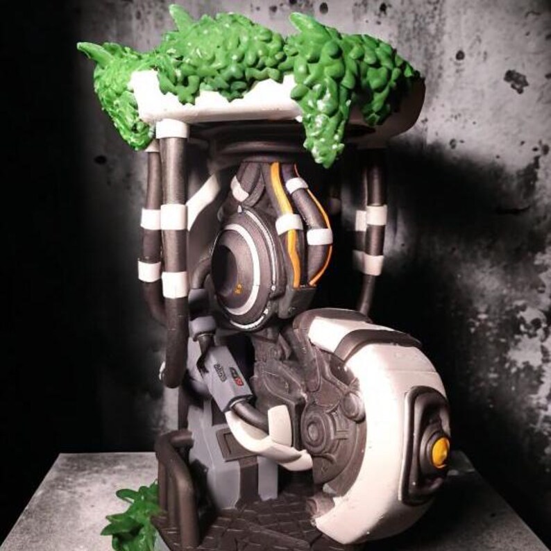 Glados Diorama Diorama Portal Abandoned Glados Diorama 13cm Hand ...