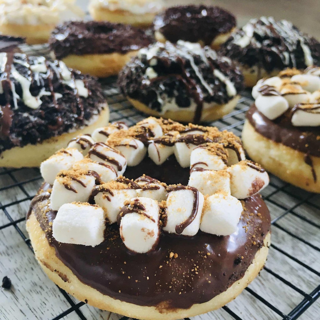 Donut Base Dough Recipe for Ring and Filled Donuts Bakery Homemade ...