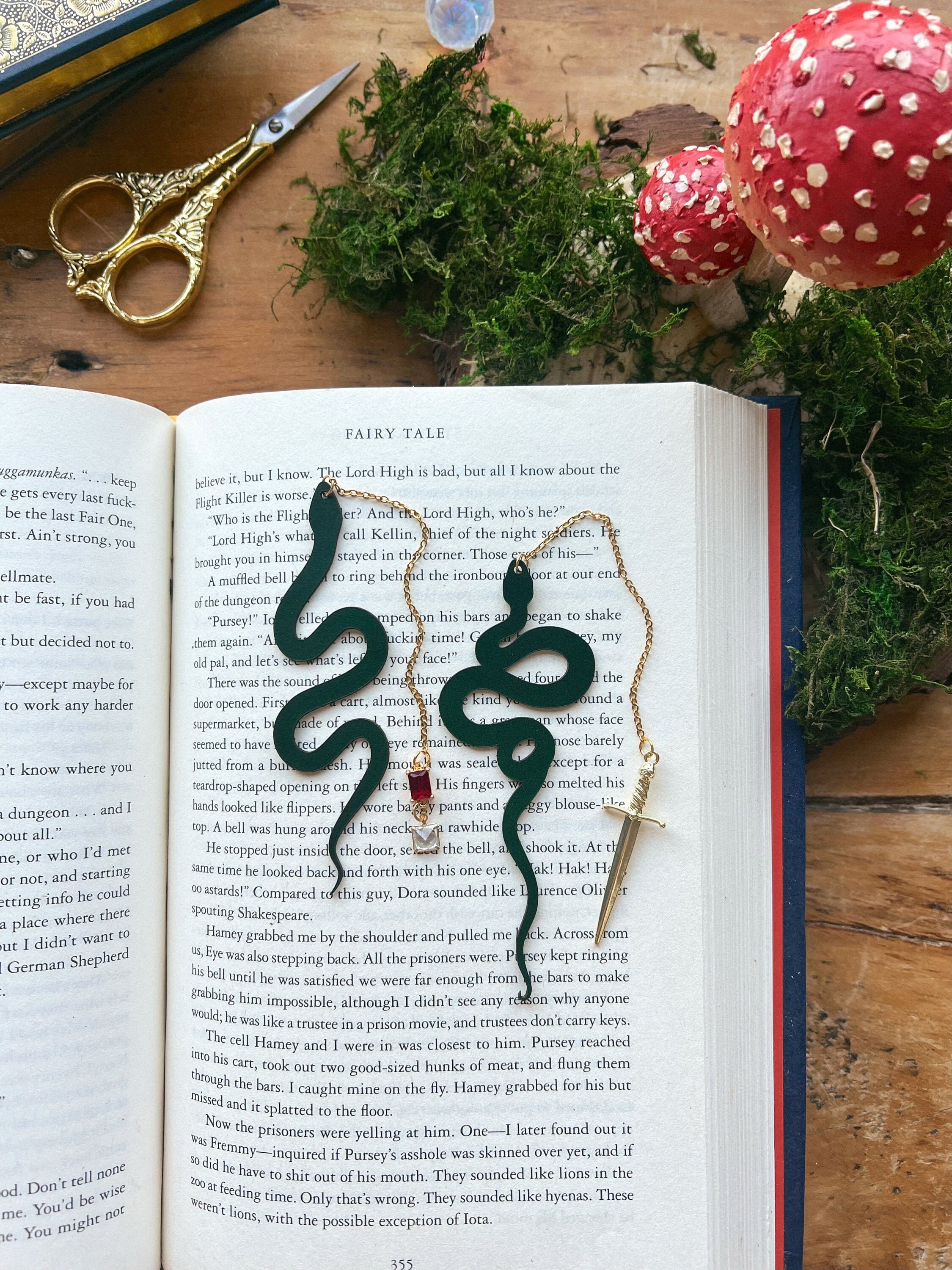 Mini Snake Leather Bookmark Set, Fantasy Bookmark, Elven-inspired ...