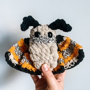 Halen the Moth Crochet Pattern PDF | No Sew | Plush | Market Make - Etsy