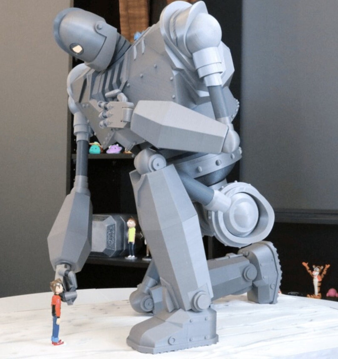 Iron Giant Figure - Etsy