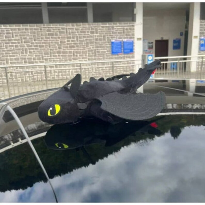 Toothless Dragon Car Accessory and Plush Toy With Waving Wings How to ...