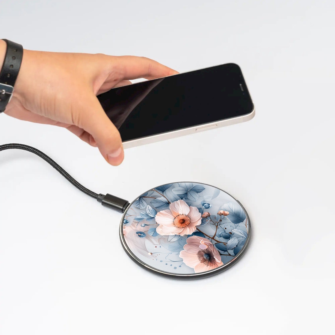 Inky Blue Mobile Charger 15W Wireless Charging Sapphire Blue Pad Qi ...