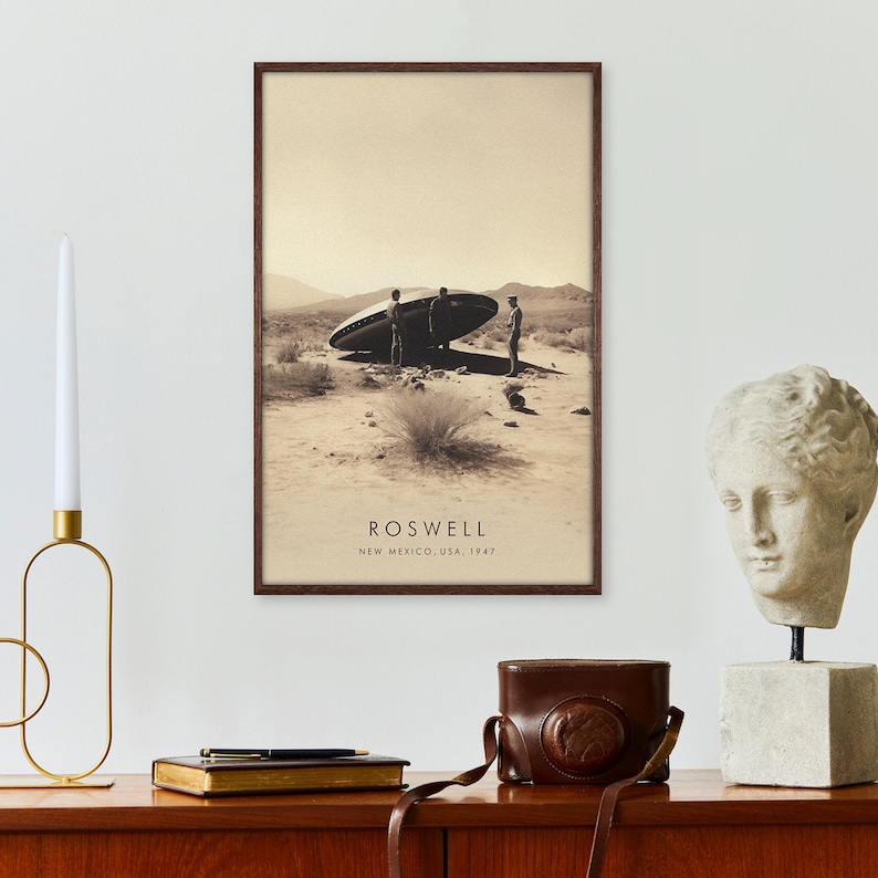 Roswell, New Mexico, UFO Art Print, Alien Wall Art Poster, Housewarming ...