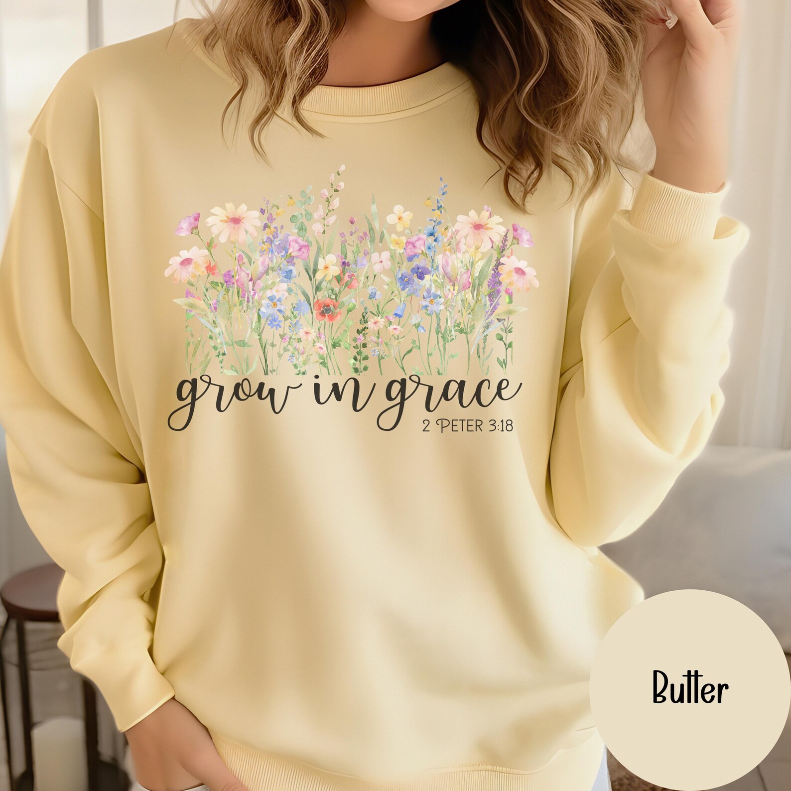 Camiseta "Crece en la Gracia", Camiseta con estampado de flores ...