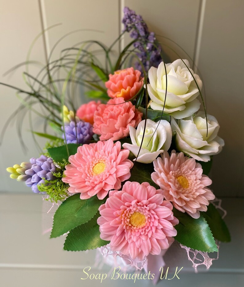 Spring Inspiration Flower Soap Bouquet: Customizable Birthday Gift ...