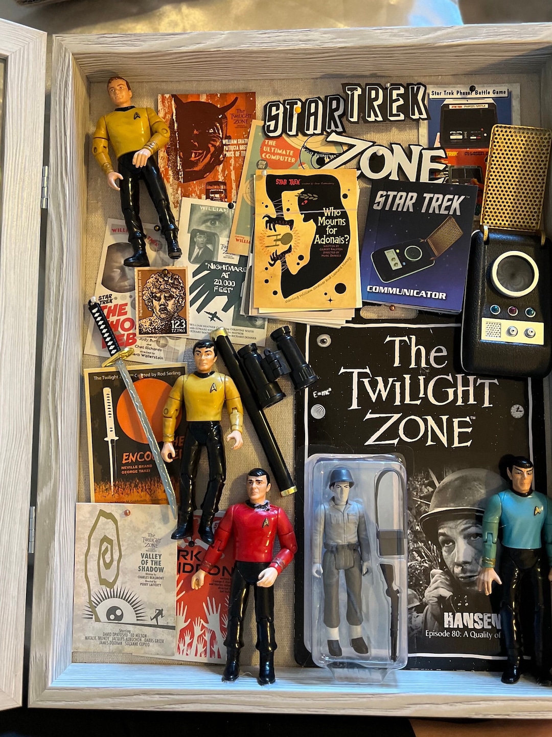 Star Trek / Twilight Zone Shadowbox - Etsy