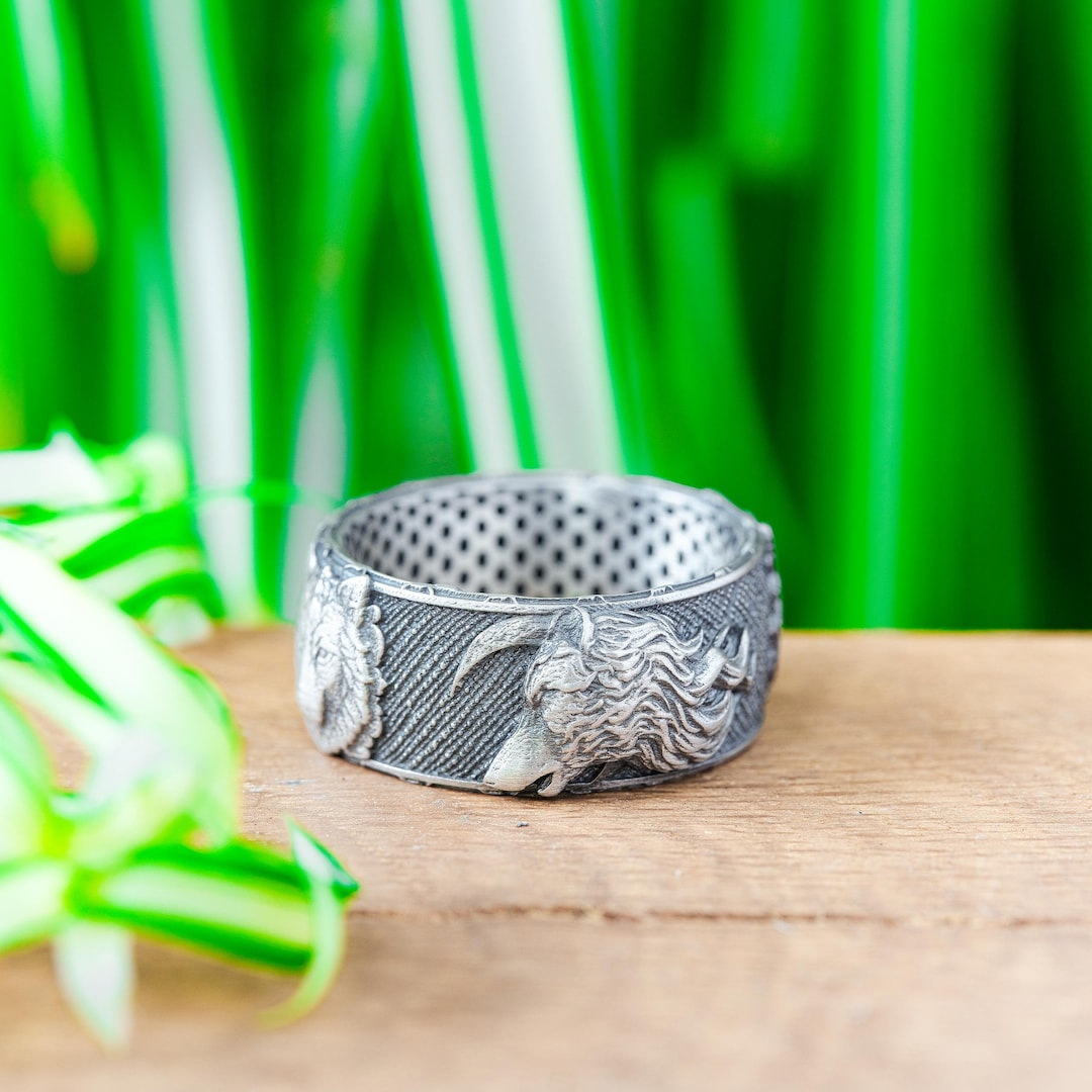 Silver Wolf Ring, Mens Moon Wolf Band Ring, Sterling Wild Wolf Fenrir ...